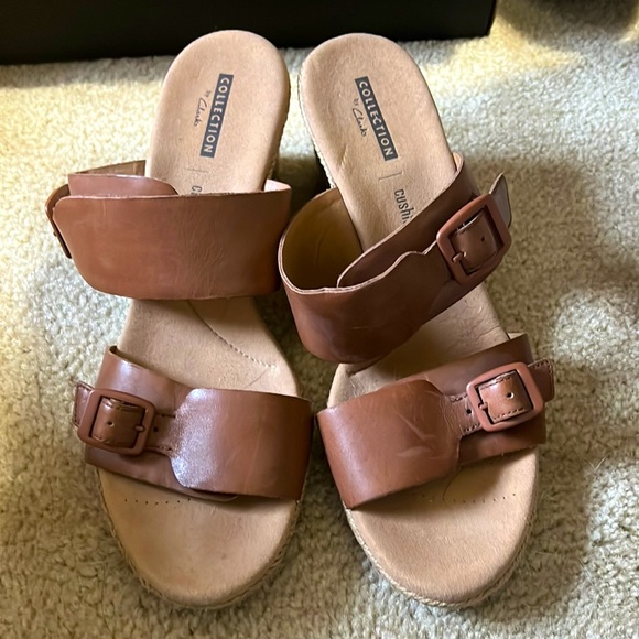 Clarks | Shoes | Clarks Size 9 Brown Wedge Sandals | Poshmark